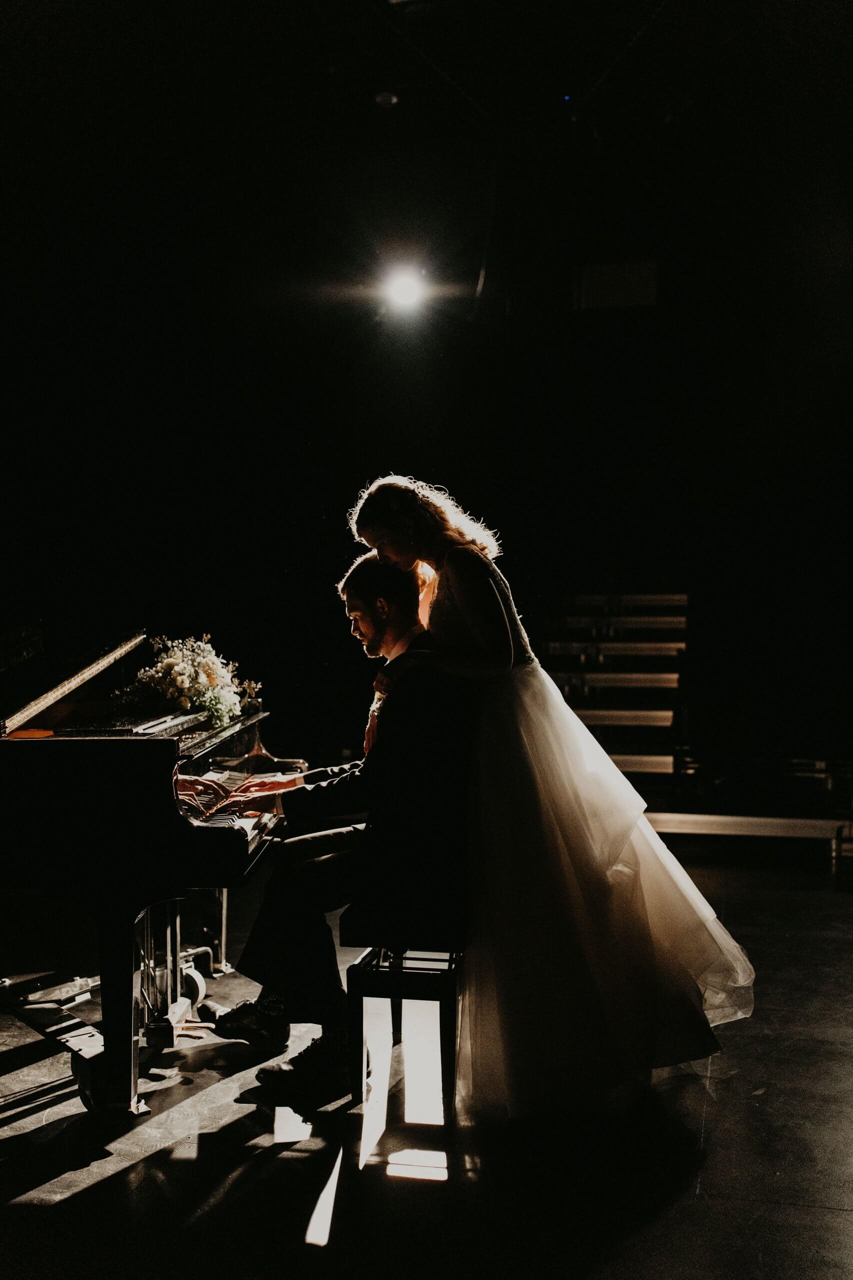 How to throw a small wedding: 11 tips to ensure magic ...