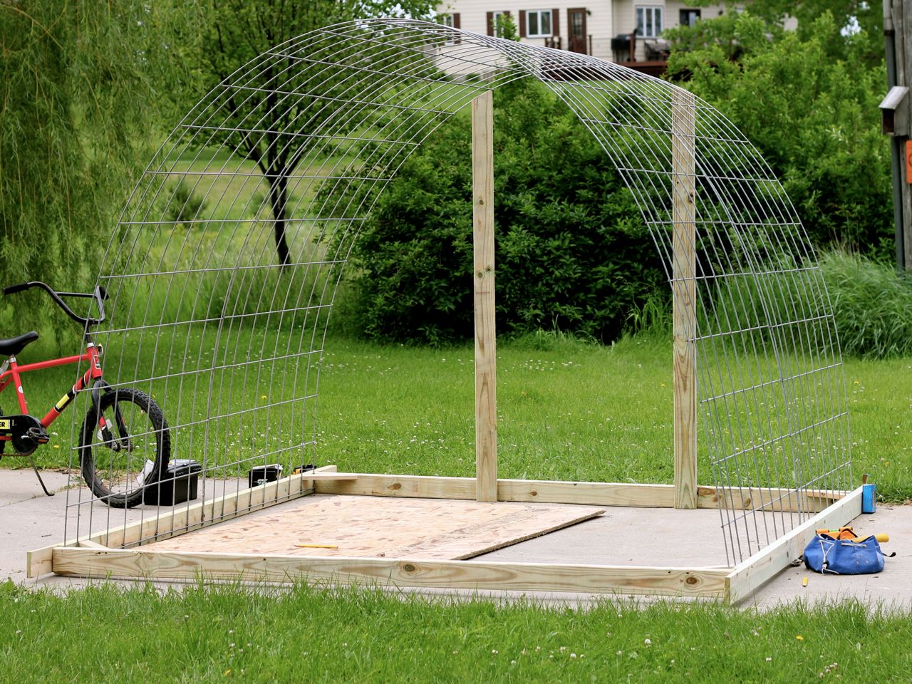 My New Chicken Tractor: brand new digs for the meat chooks ...